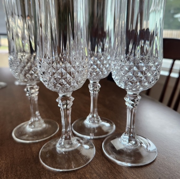 Longchamp | Dining | Cristal Darques Longchamp Crystal Wine Glasses ...